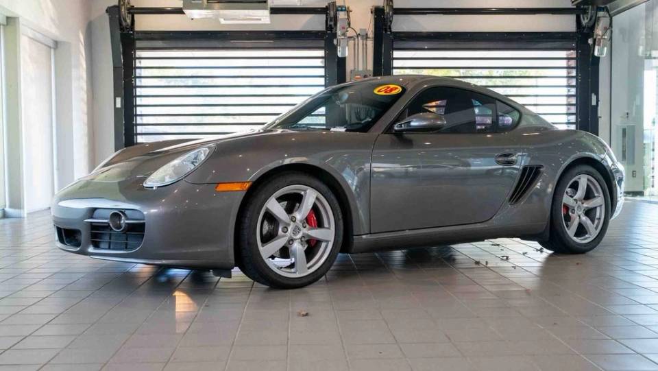 Used Porsche Cayman S for sale at Porsche Milwaukee North