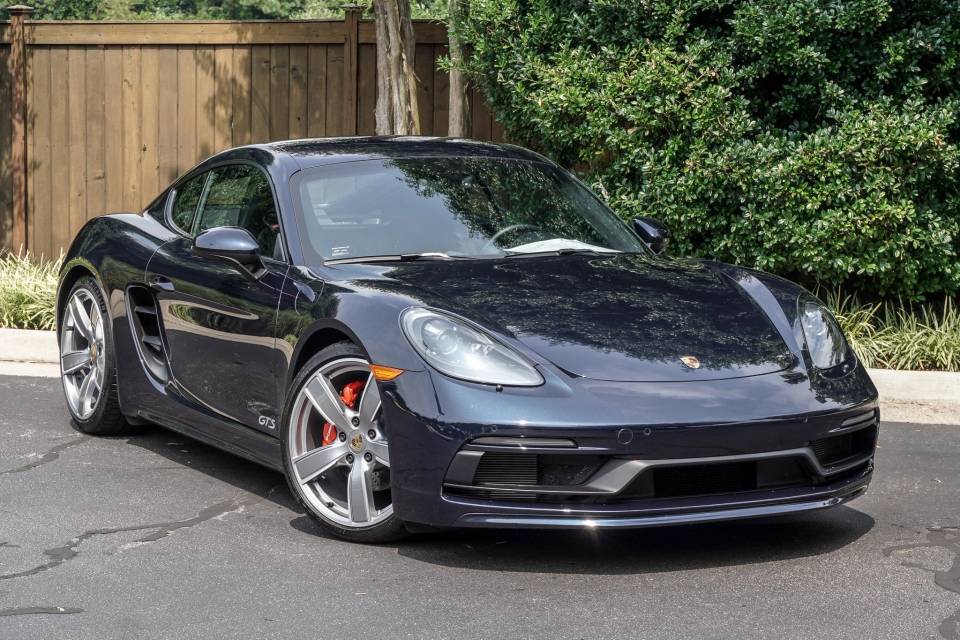 Buy used Porsche 718 Cayman GTS at Euroclassics Porsche