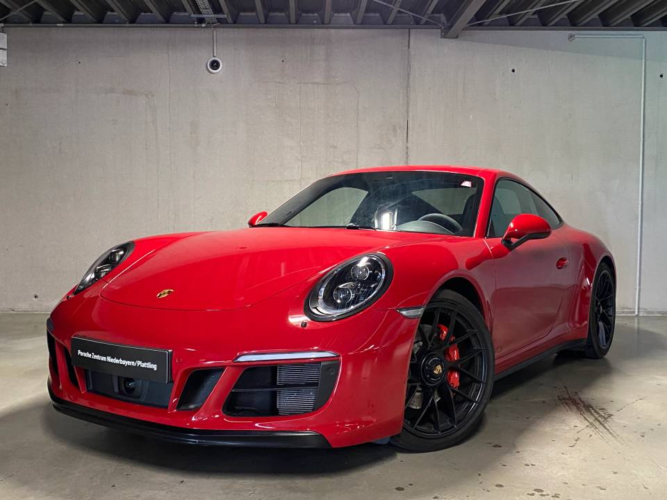 Porsche 911 Carrera 4 GTS gebraucht beim Porsche Zentrum Niederbayern ...