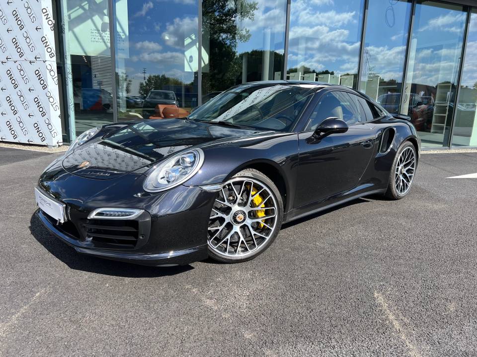 Achetez un Porsche 911 Turbo S d'occasion ou dans votre Centre Porsche ...