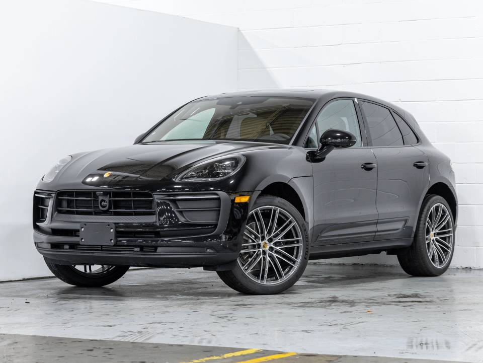 Used Porsche Macan for sale at Porsche Centre Vaughan