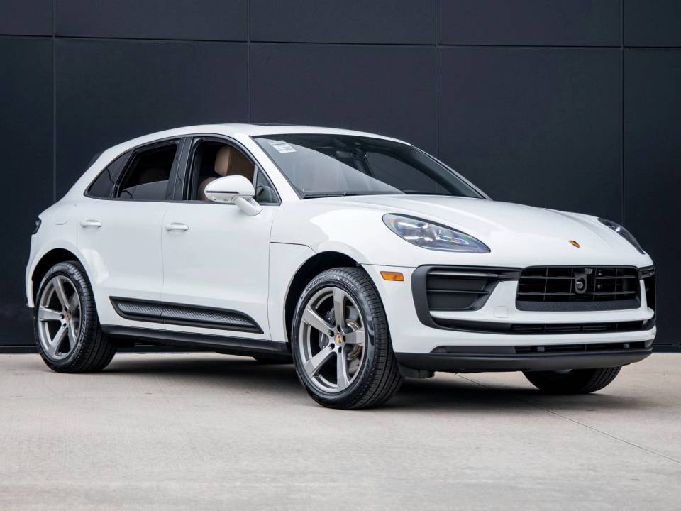 Buy used Porsche Macan at Porsche North Houston