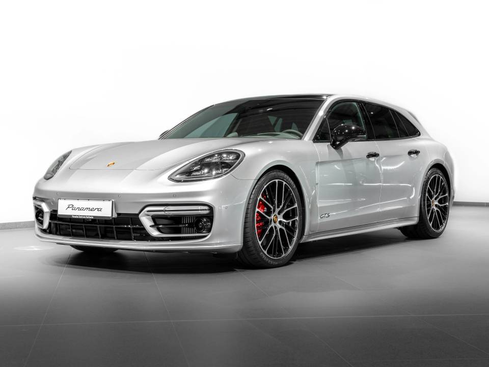 Porsche Panamera GTS Sport Turismo neu beim Porsche Zentrum Hofheim kaufen