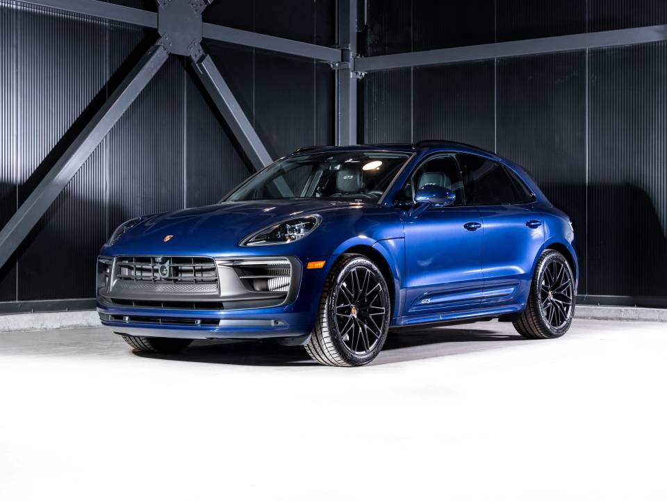 Achetez un Porsche Macan GTS neufs ou dans votre Porsche Centre Québec