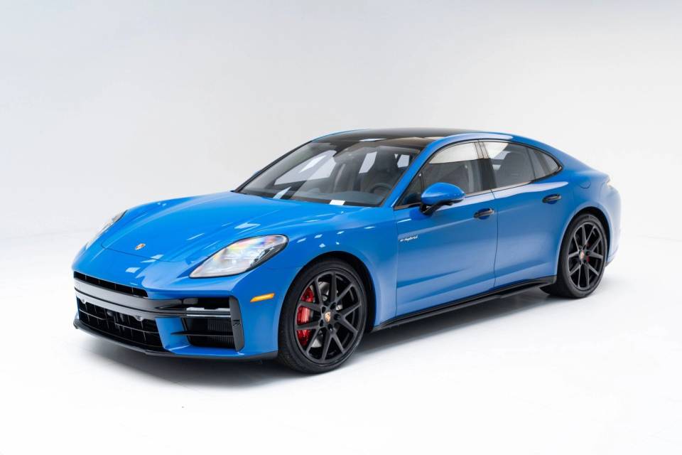 New Porsche Panamera 4S E-Hybrid for sale at Champion Porsche