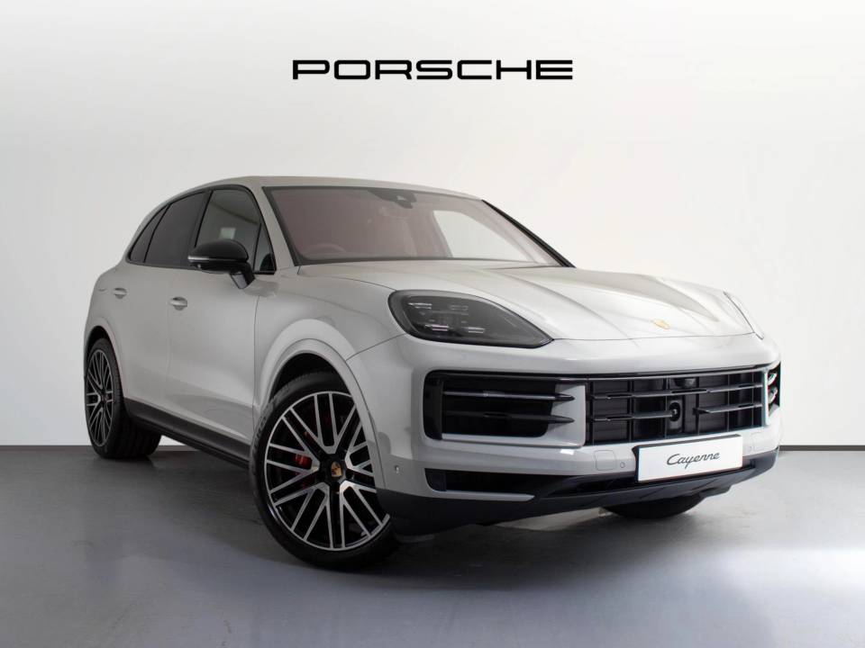 Used Porsche Cayenne S for sale at Porsche Centre Tonbridge