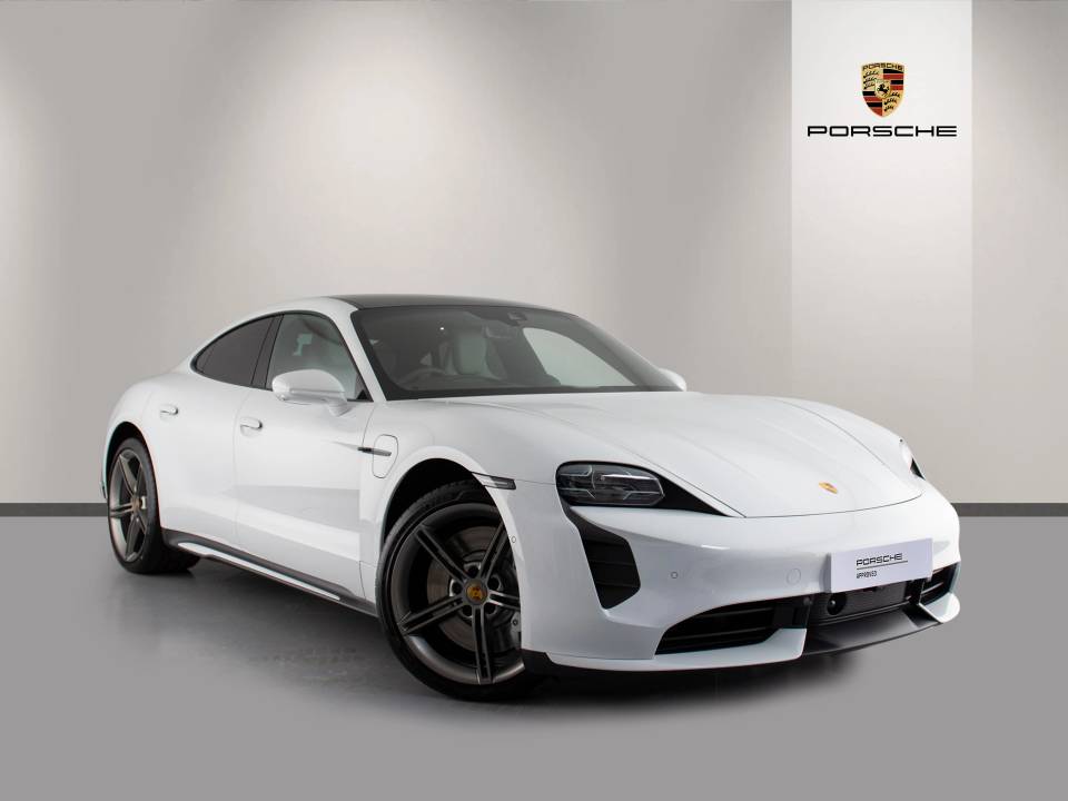 Buy new Porsche Taycan Turbo (MY23) at Porsche Centre Tonbridge