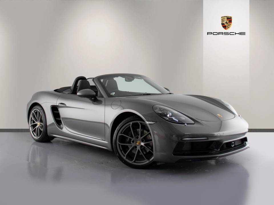 Buy new Porsche 718 Boxster Style Edition at Porsche Centre Tonbridge
