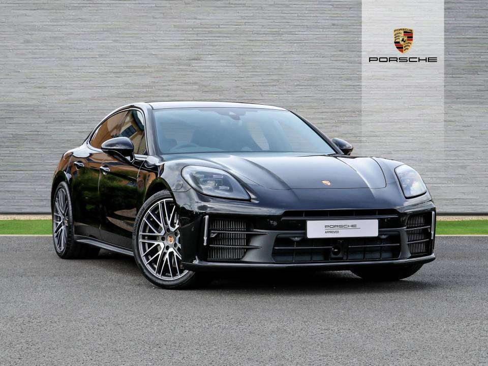 Buy Pre-Owned Porsche Panamera 4 E-Hybrid (MY24) at Porsche Centre ...