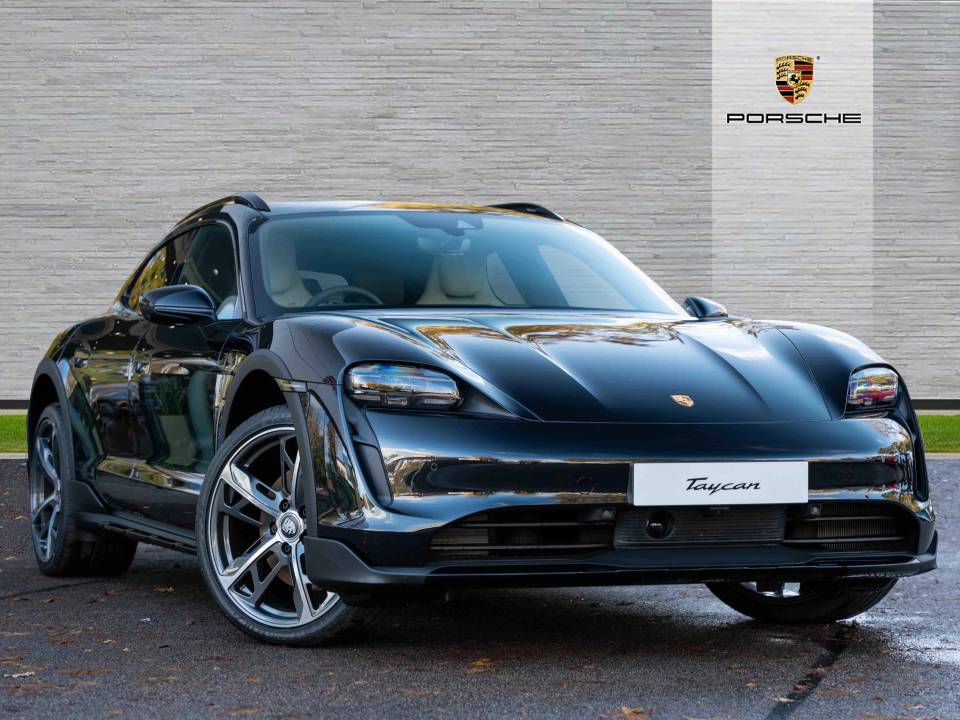 Buy new Porsche Taycan 4S Cross Turismo at Porsche Centre Cambridge