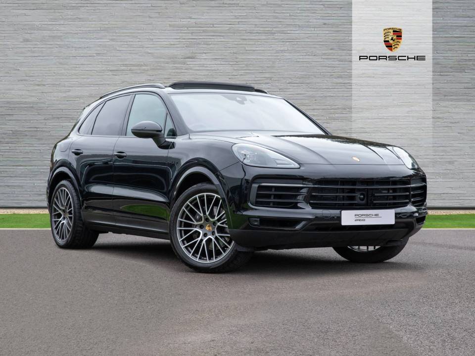 Buy Pre-Owned Porsche Cayenne E-Hybrid (MY23) at Porsche Centre Portsmouth