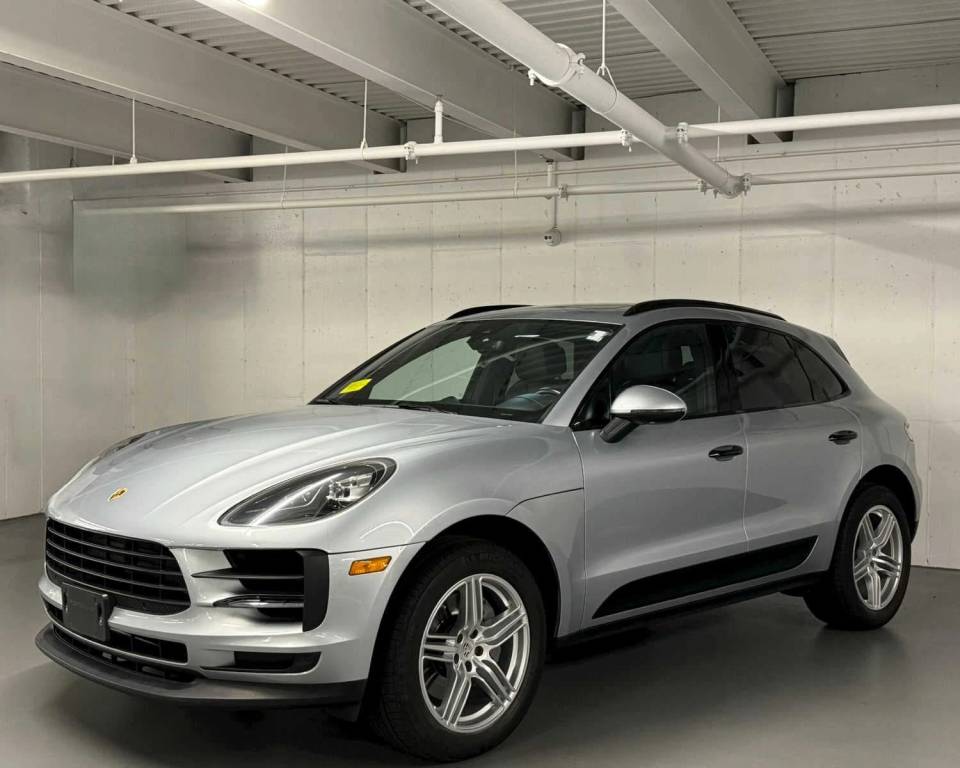 Used Porsche Macan S for sale at Porsche Burlington