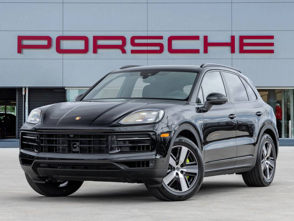 New Porsche Cayenne E-Hybrid for sale at Porsche Centre North Toronto