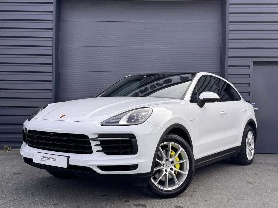 Achetez un Porsche Cayenne E-Hybrid Coupé d'occasion ou dans votre ...