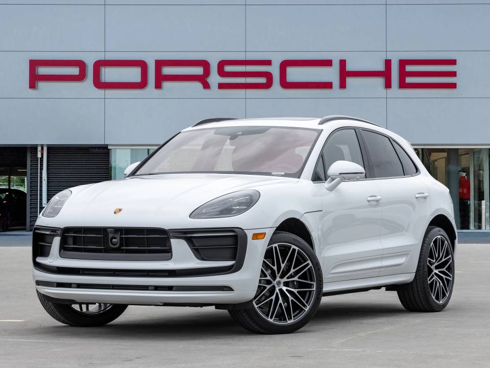 Achetez votre Porsche Macan neuve au Porsche Centre North Toronto