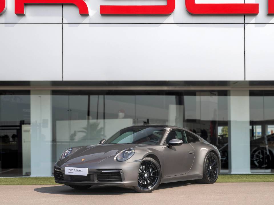 Compre el Porsche 911 Carrera (MY21) de sus sueños en Centro Porsche ...