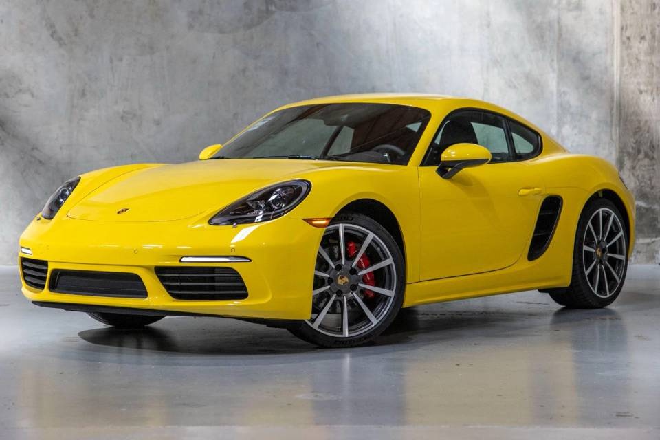 Buy new Porsche 718 Cayman S at Porsche San Francisco