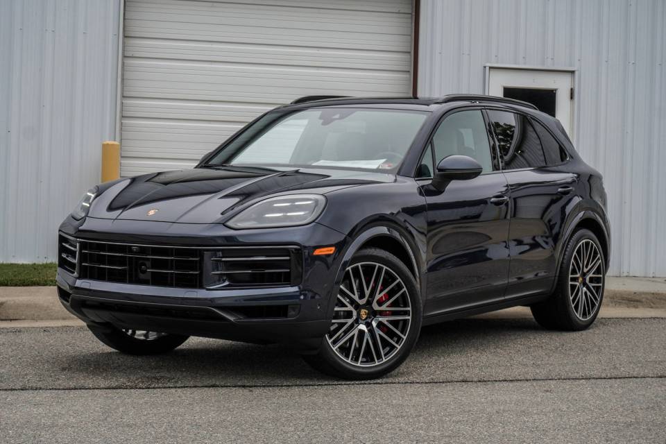 Used Porsche Cayenne S for sale at Euroclassics Porsche