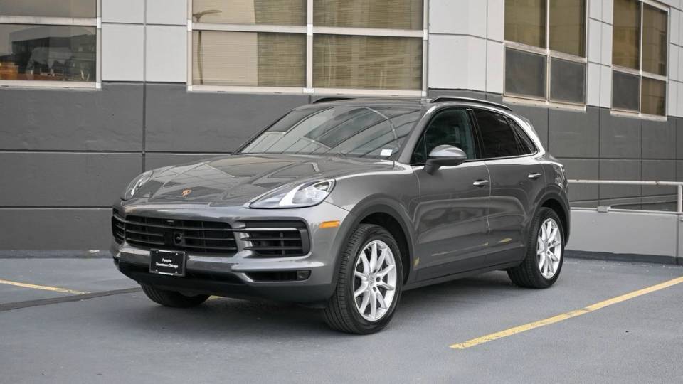 Buy used Porsche Cayenne at Porsche Downtown Chicago