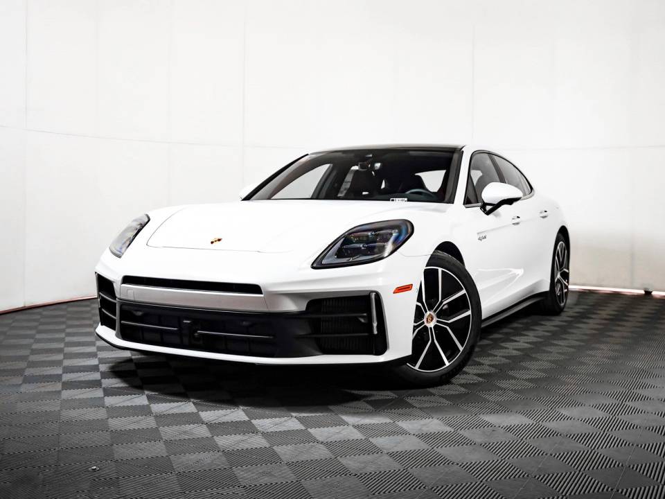 New Porsche Panamera 4 E-Hybrid for sale at Porsche Riverside