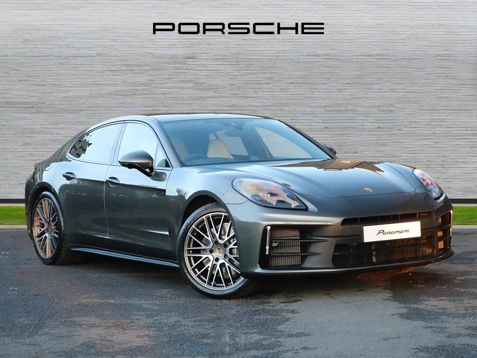 New Porsche Panamera 4 E-Hybrid for sale at Porsche Centre Silverstone