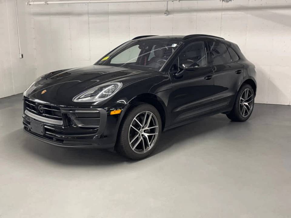 Used Porsche Macan for sale at Porsche Burlington