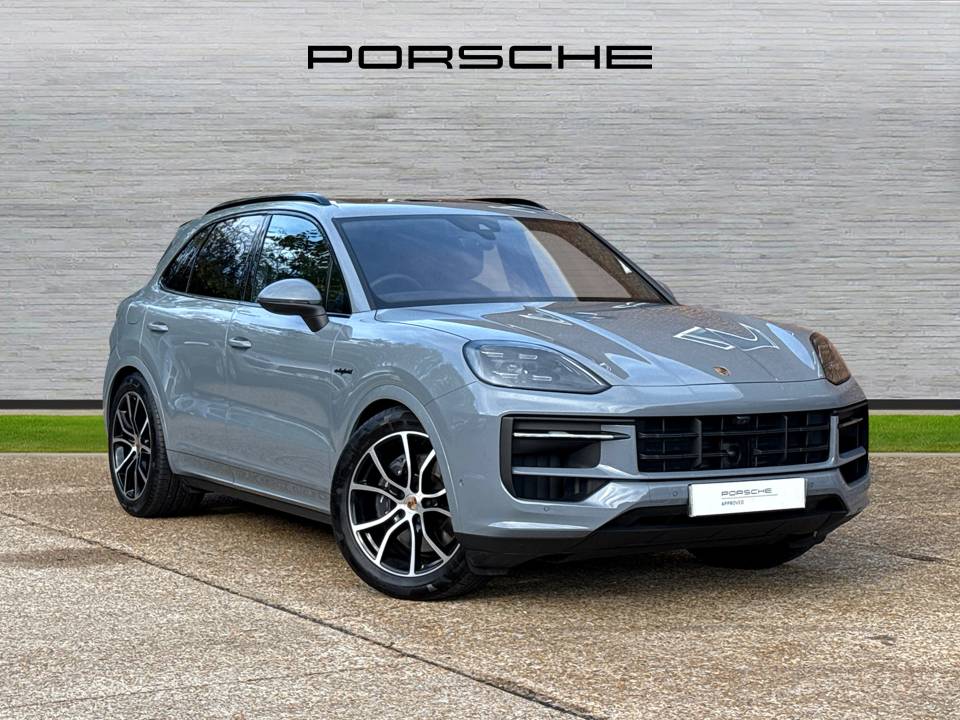 Used Porsche Cayenne E-Hybrid for sale at Porsche Centre Mid Sussex