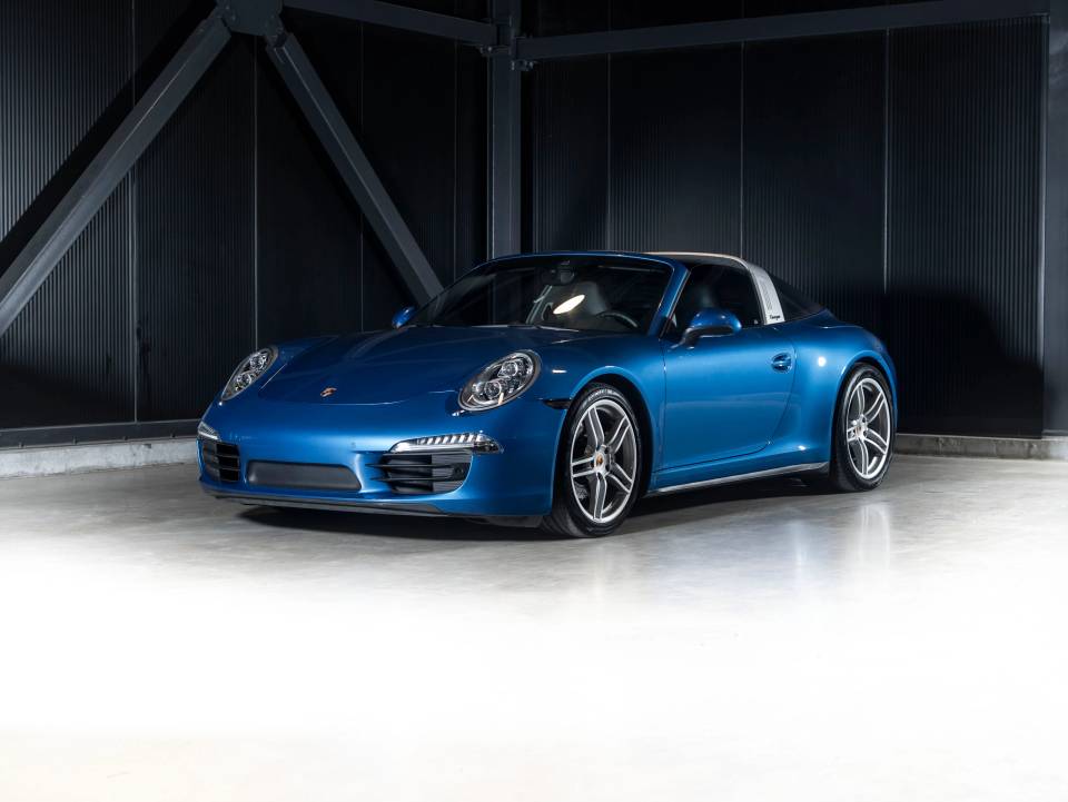 Achetez votre Porsche 911 Targa 4 d'occasion ou Porsche Centre Québec