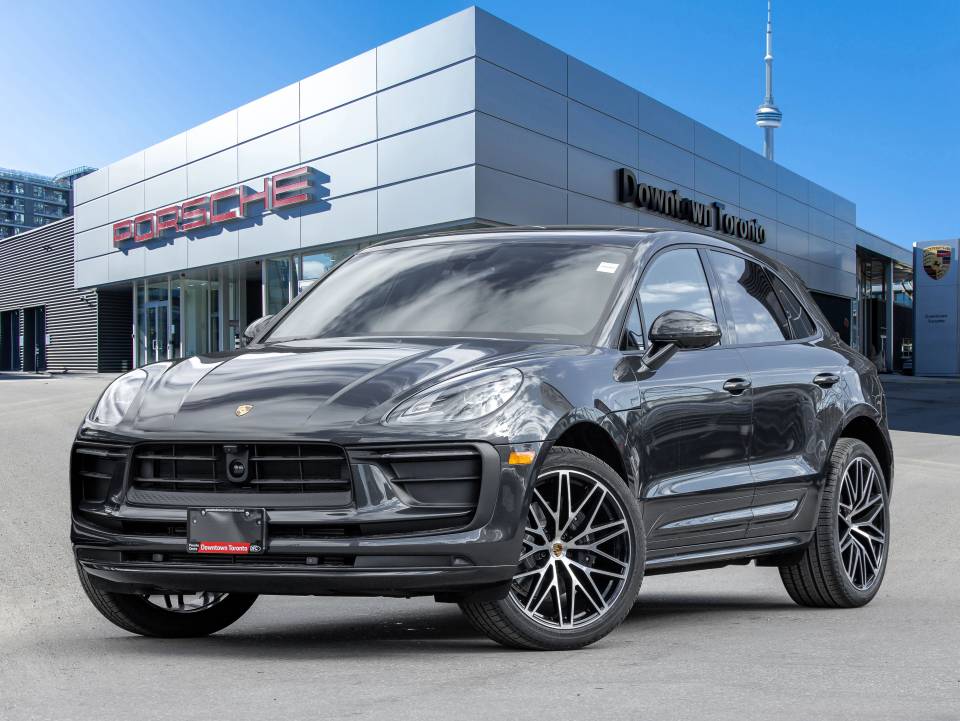 New Porsche Macan for sale at Porsche Centre Downtown Toronto