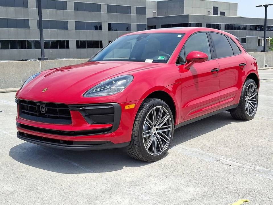 New Porsche Macan for sale at Porsche Tysons Corner