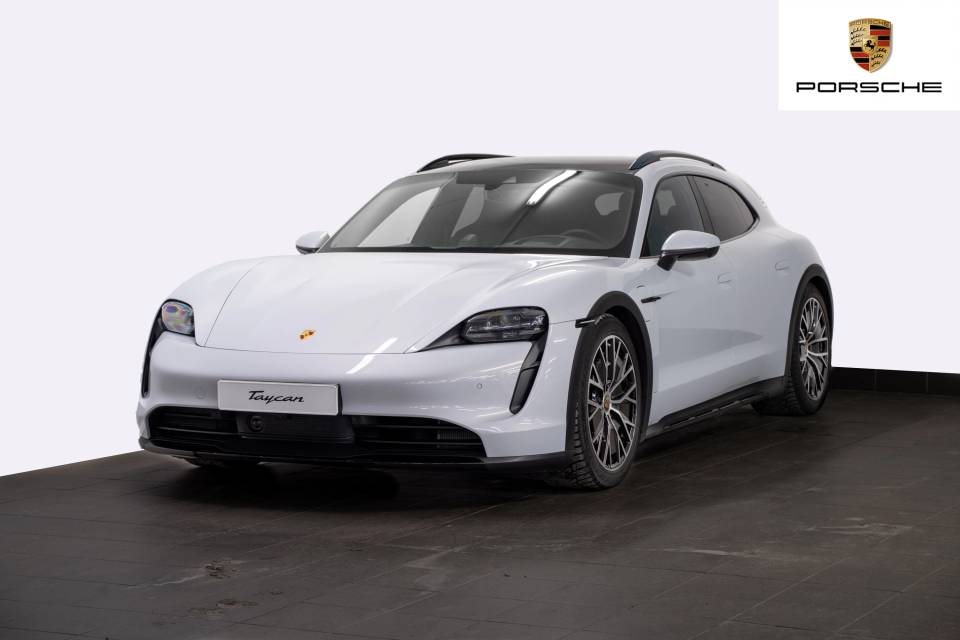 Kjøp en brukt Porsche Taycan 4 Cross Turismo hos Porsche Center Tromsø