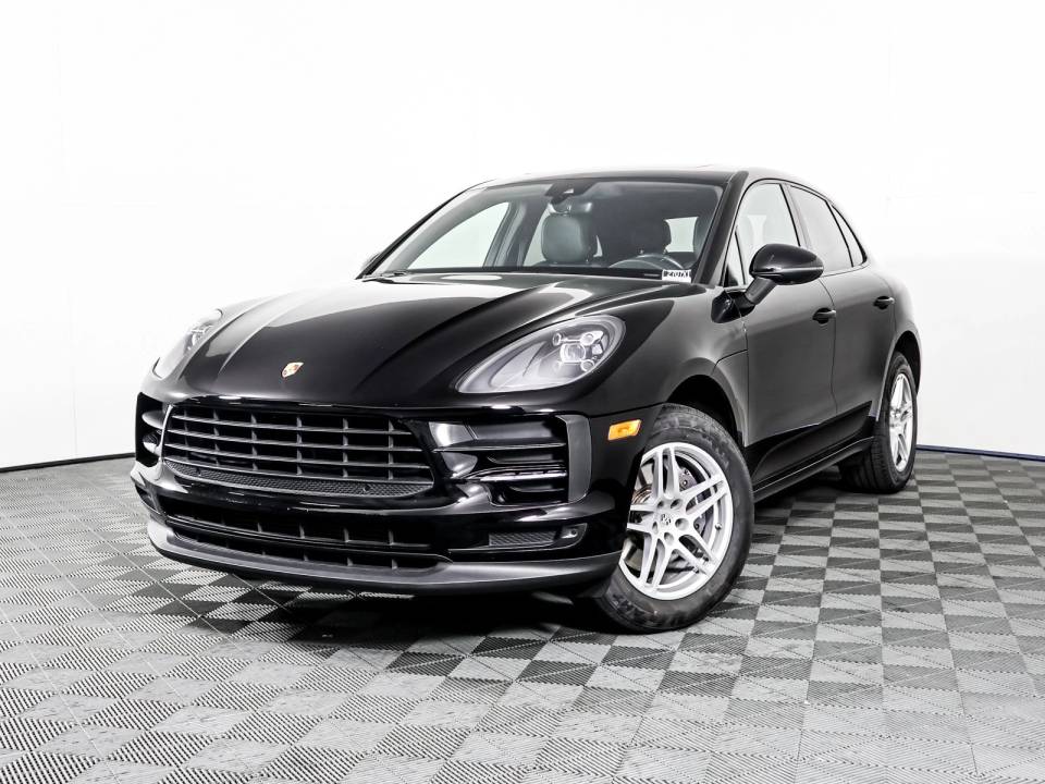 Buy used Porsche Macan at Porsche Ontario