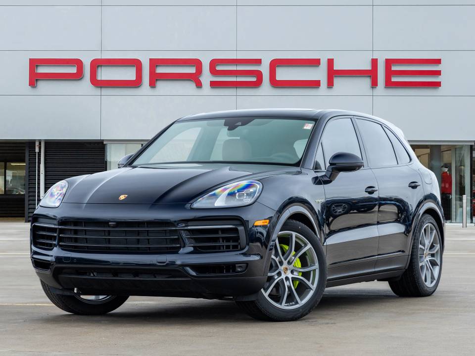 New Porsche Cayenne E-Hybrid for sale at Porsche Centre North Toronto