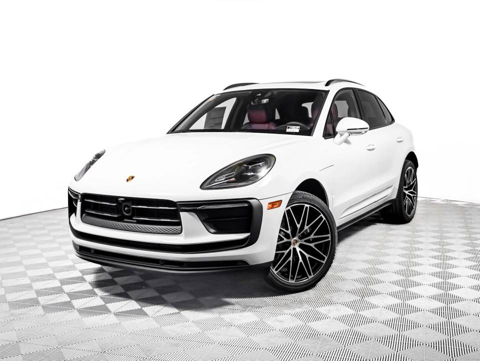 Buy new Porsche Macan at Porsche Riverside