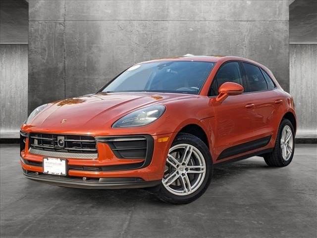 Buy used Porsche Macan at Porsche Bellevue