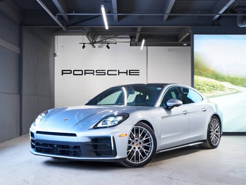 New Porsche Panamera 4 for sale at Mark Motors Porsche
