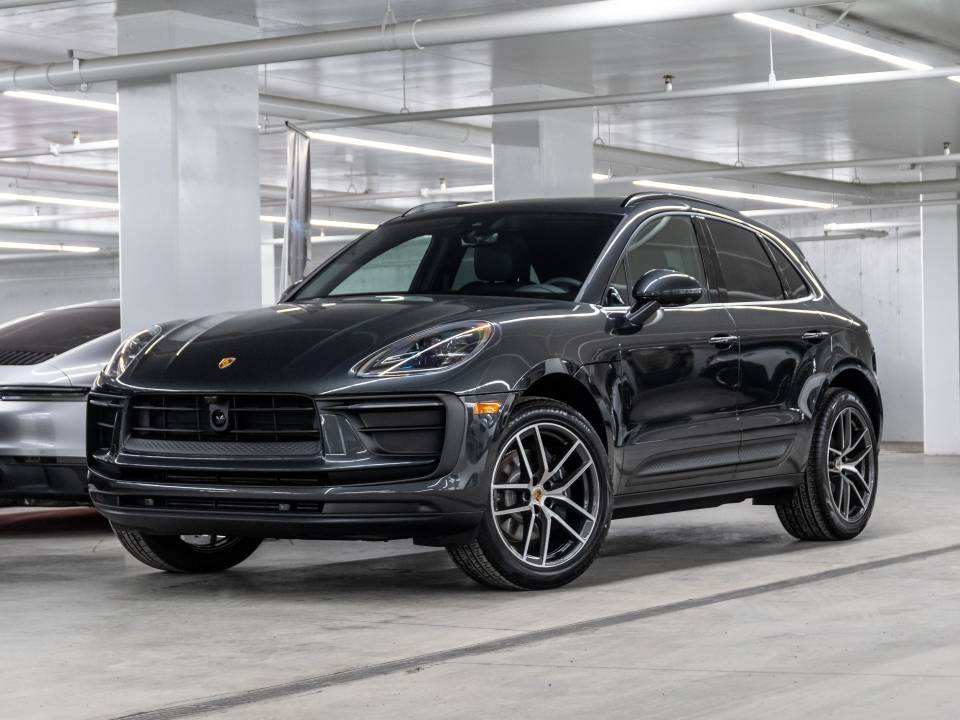New Porsche Macan for sale at Porsche Centre Rive-Sud