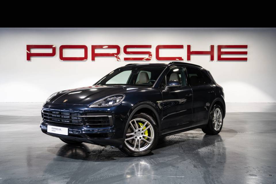 Achetez un Porsche Cayenne E-Hybrid d'occasion ou dans votre Centre ...