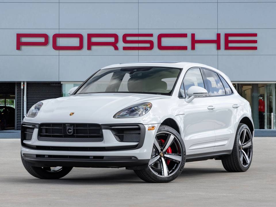 Used Porsche Macan S for sale at Porsche Centre North Toronto