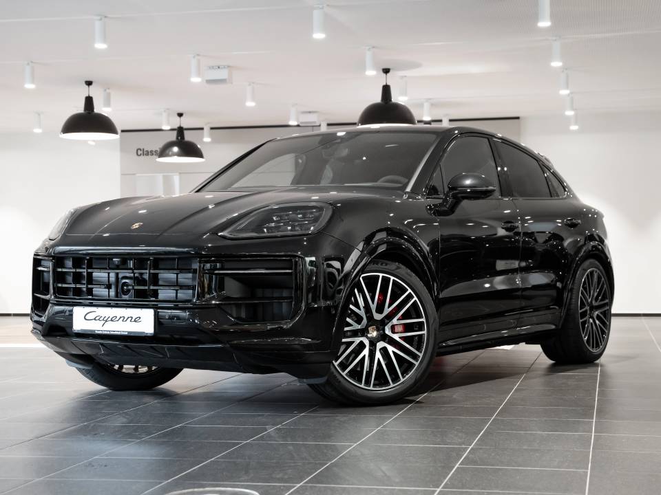 Porsche Cayenne GTS Coupé neu beim Porsche Zentrum Schwäbisch Gmünd kaufen