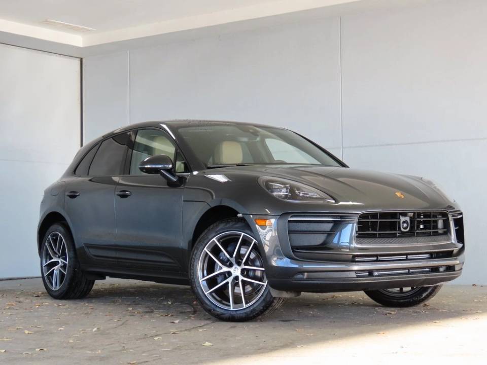 Buy new Porsche Macan at Porsche Kansas City