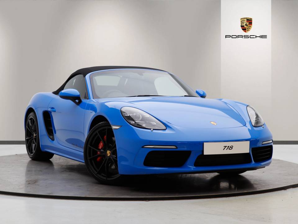 Buy Pre-Owned Porsche 718 Boxster S (MY24) at Porsche Centre Belfast