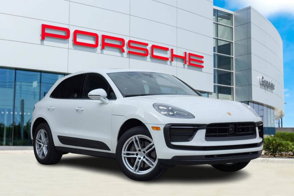 Buy used Porsche Macan at Porsche Grapevine