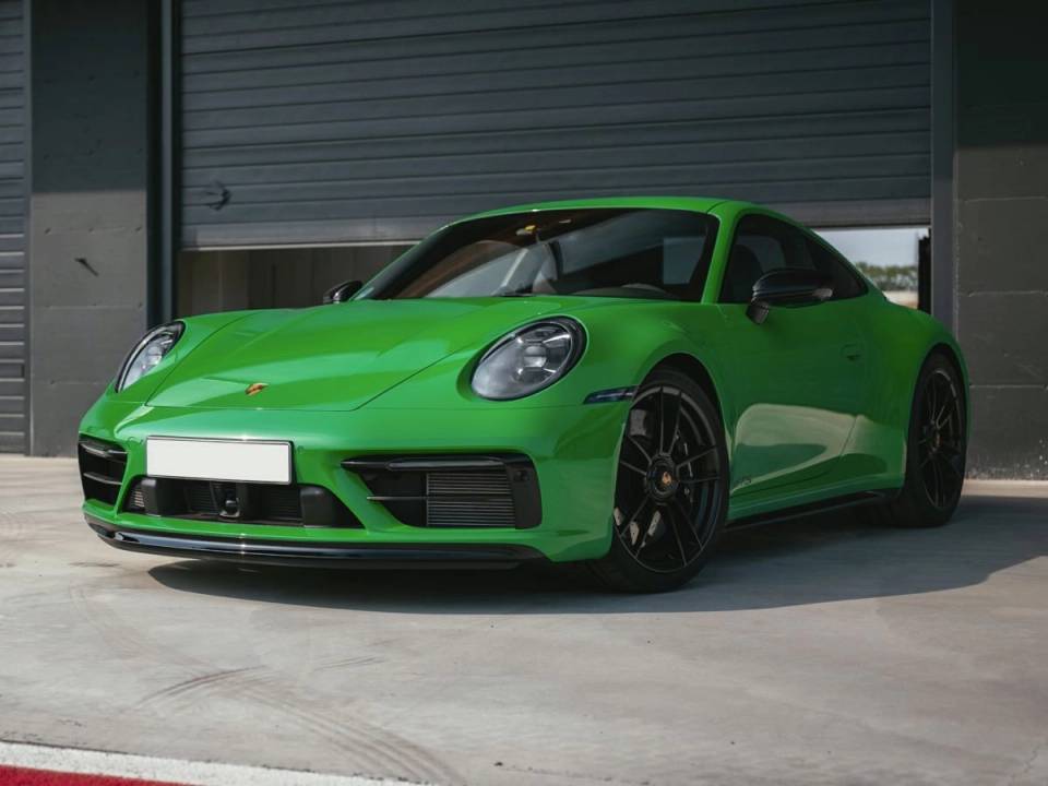 Buy new Porsche 911 Carrera GTS at Porsche Downtown Chicago