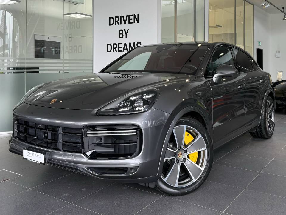 Achetez un Porsche Cayenne Turbo S E-Hybrid Coupé d'occasion ou dans ...