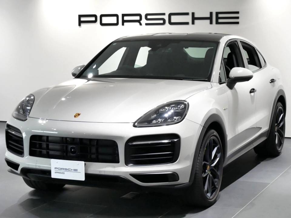 Porsche Cayenne E-Hybrid Coupe の中古車を ポルシェセンター八王子で購入
