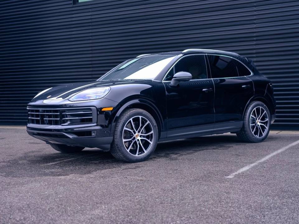 Used Porsche Cayenne for sale at Porsche Mobile