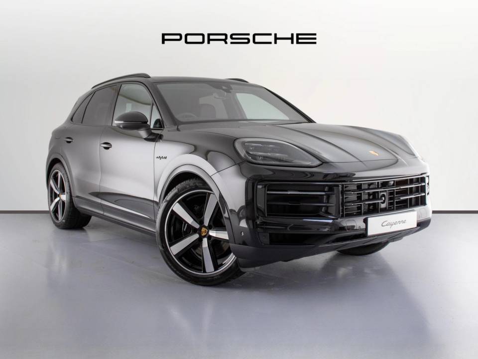 Used Porsche Cayenne E-Hybrid for sale at Porsche Centre Tonbridge