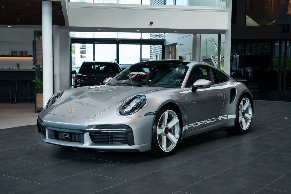 Kjøp en ny Porsche 911 Turbo 50 Years hos Porsche Center Bergen