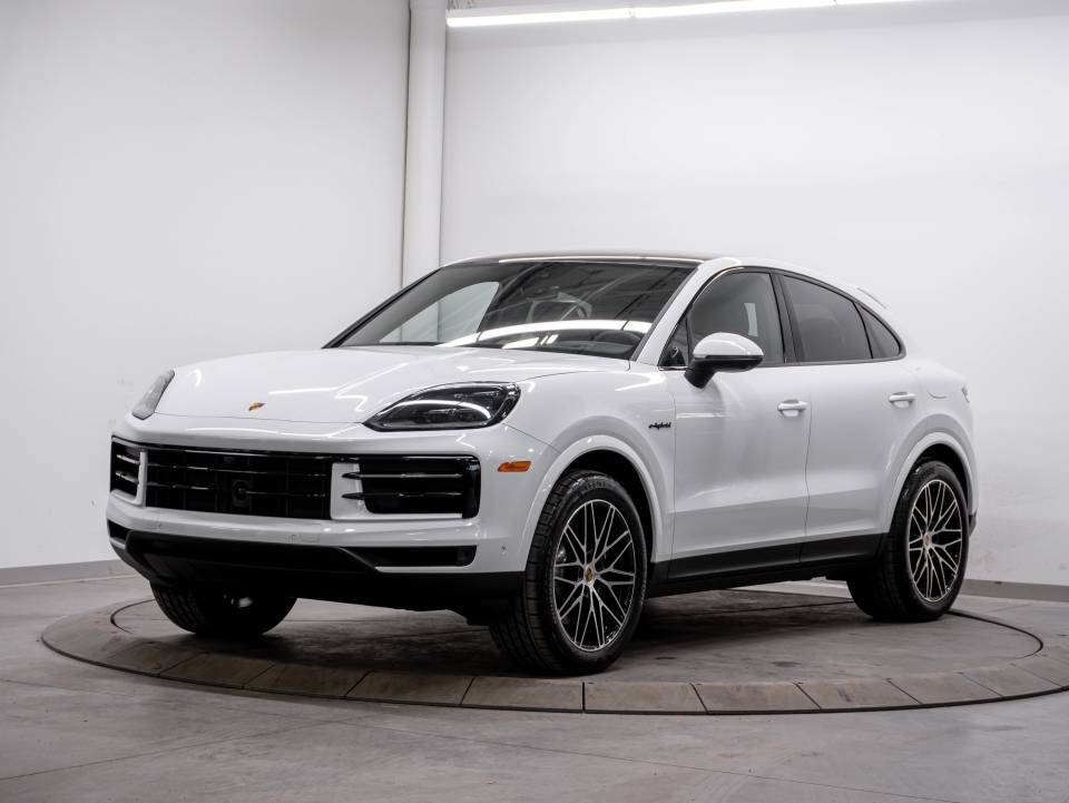 Used Porsche Cayenne E-Hybrid Coupe for sale at Porsche Centre Edmonton